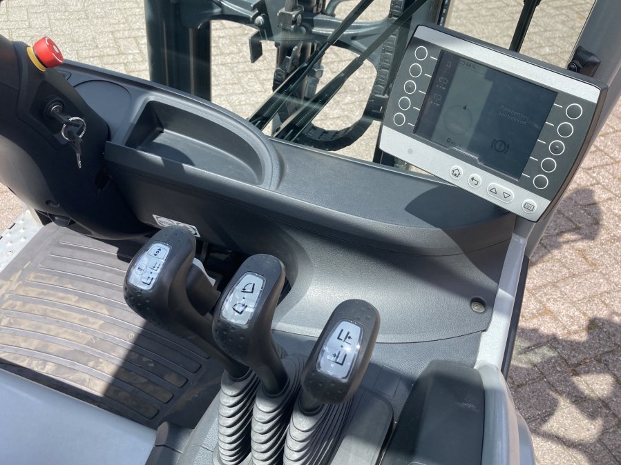 STILL RX 20-16 NW 147 uur - Itolang